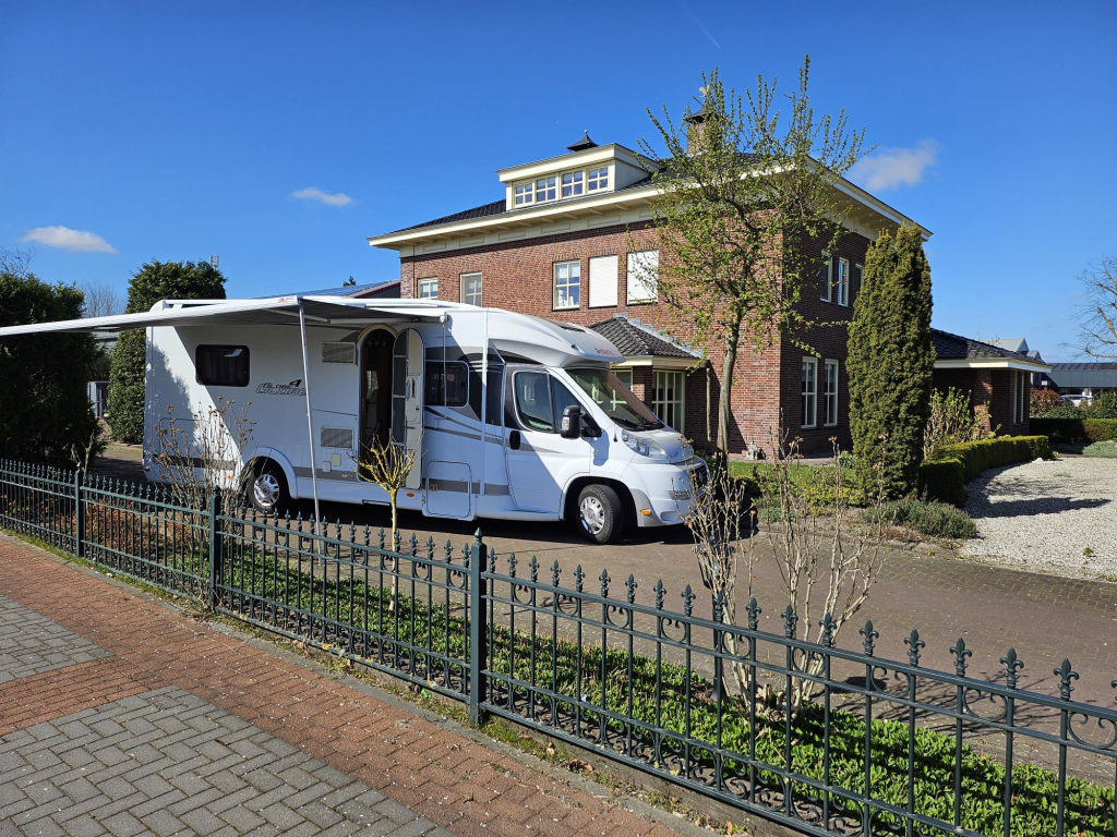 Camper kopen: 4311 Campers te koop op CampersCaravans.nl