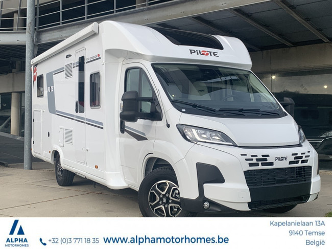 Pilote P740 GJ FIAT 140 CV automático de 2024 a la venta en CampersCaravans.nl.