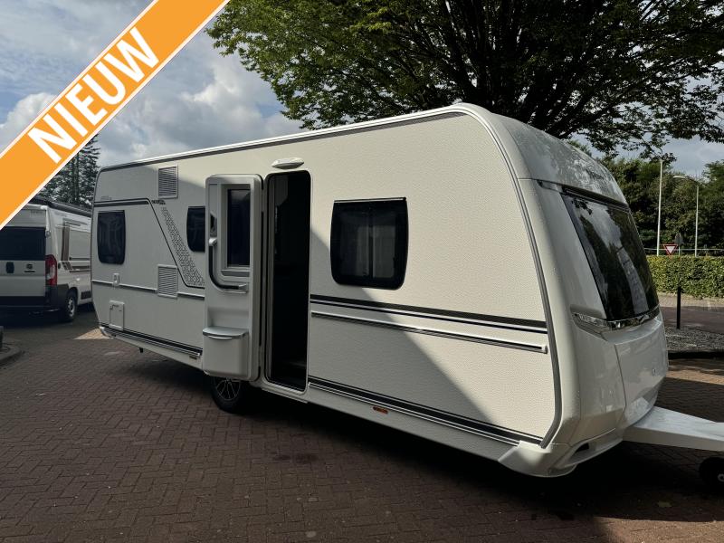 Fendt Apero 560 SKM Stapelbed! Model 2025! aangeboden op Caravanstekoop.nl