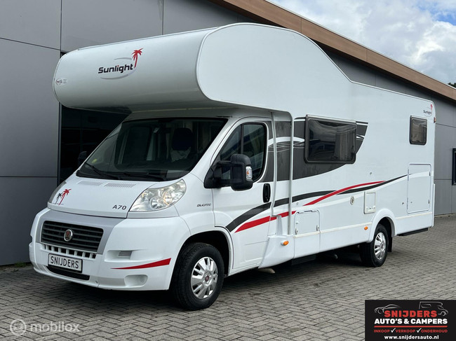 Sunlight Capron A70 with only 21620 km from 2014 for sale on ...