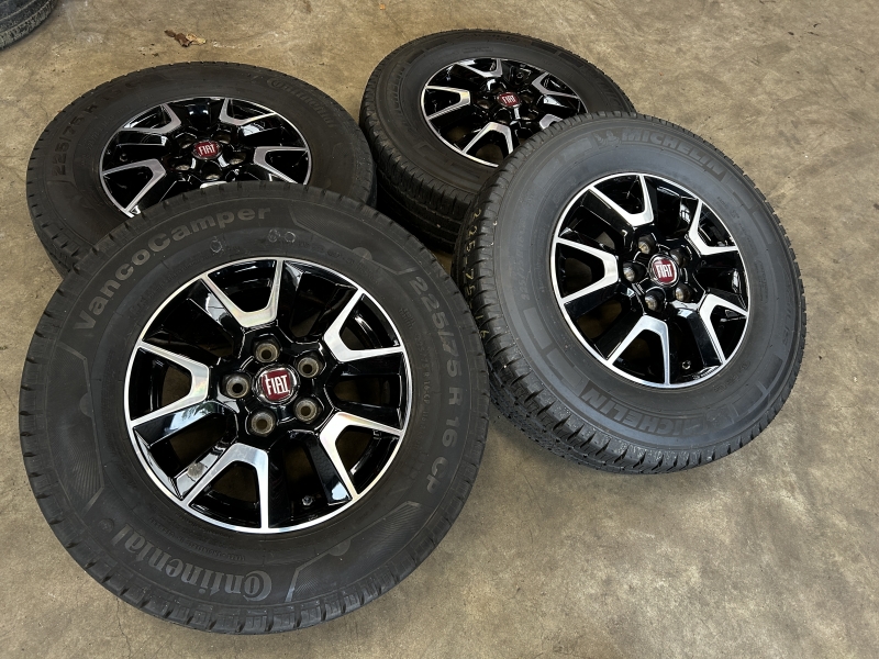 CAPRON T67 / T448 uit 2023 te koop op CampersCaravans.nl.