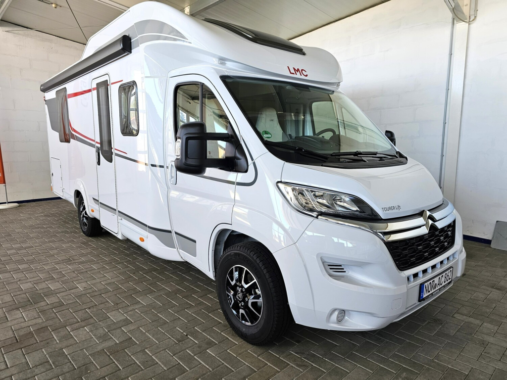 LMC Tourer H720 uit 2023 te koop op CampersCaravans.nl.