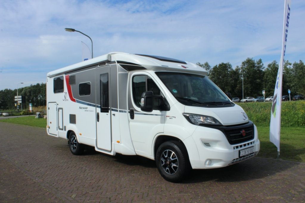 Camper kopen: 4247 Campers te koop op CampersCaravans.nl