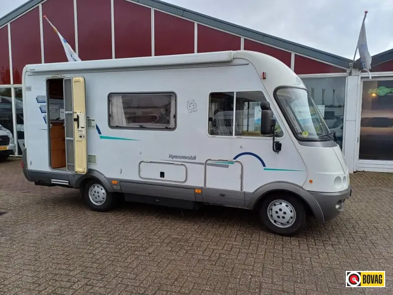 Hymer B584 ZOMERSTUNT uit 2001 te koop op CampersCaravans.nl.